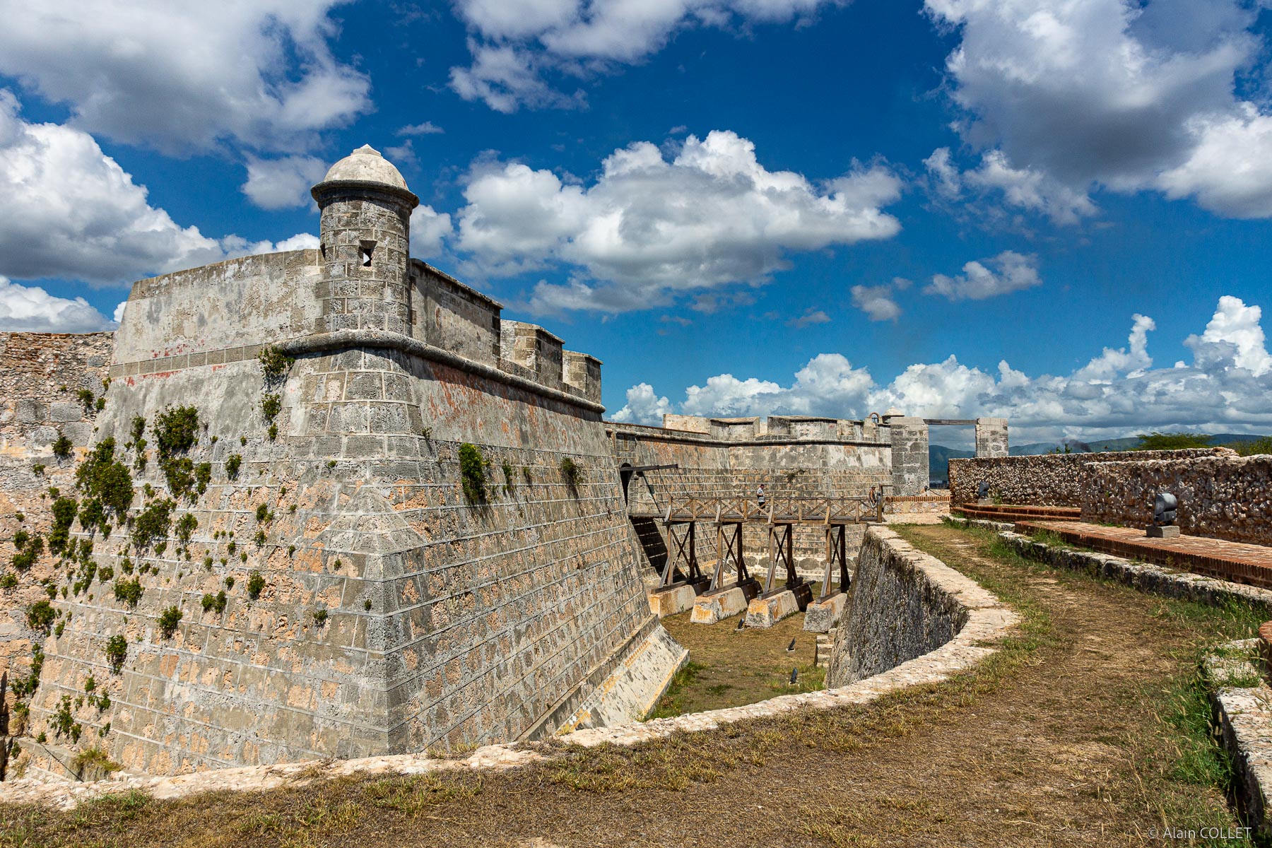 Santiago de Cuba : castillo de San Pedro de la Roca